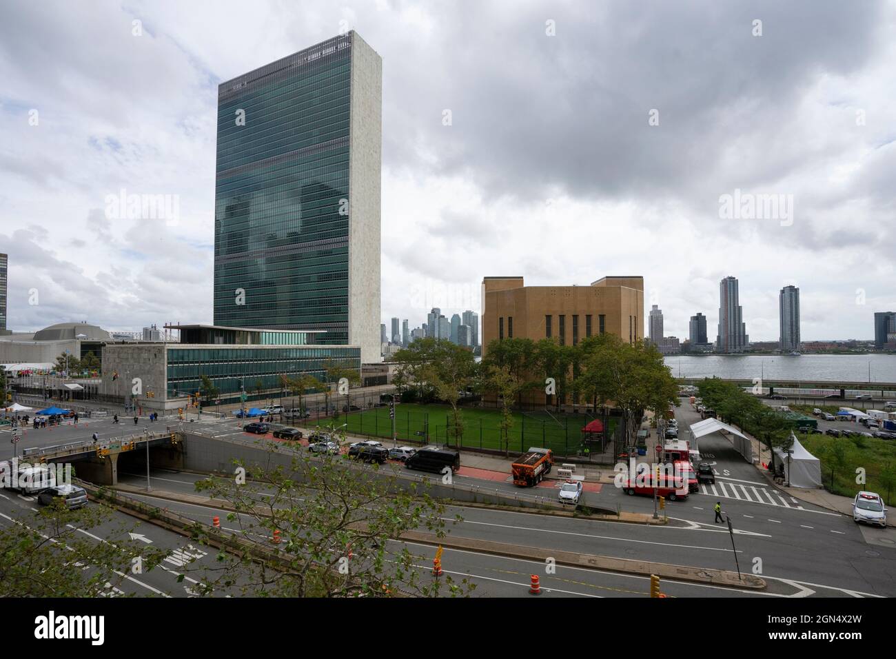 New York, NY, USA, 22nd Sep 2021, wide-angle view of United Nations ...