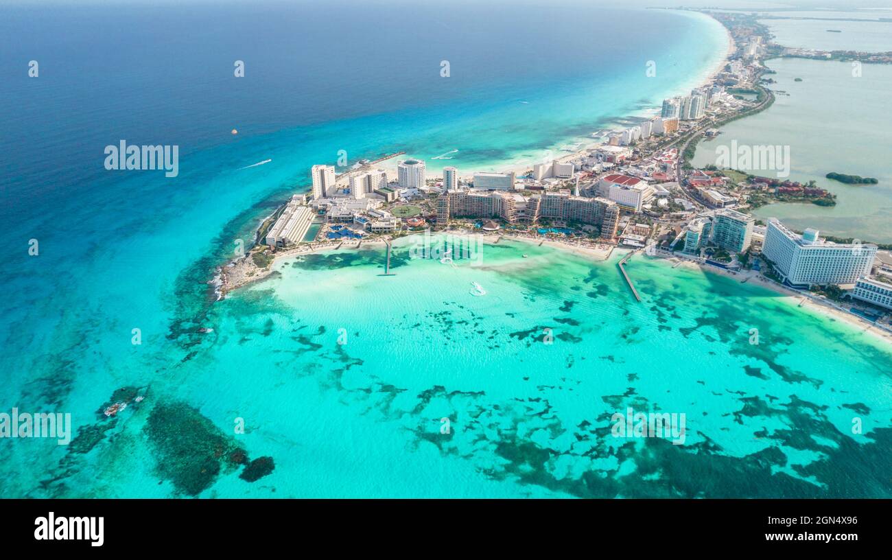 Panoramic aerial view of Cancun beach and city hotel zone in Mexico ...