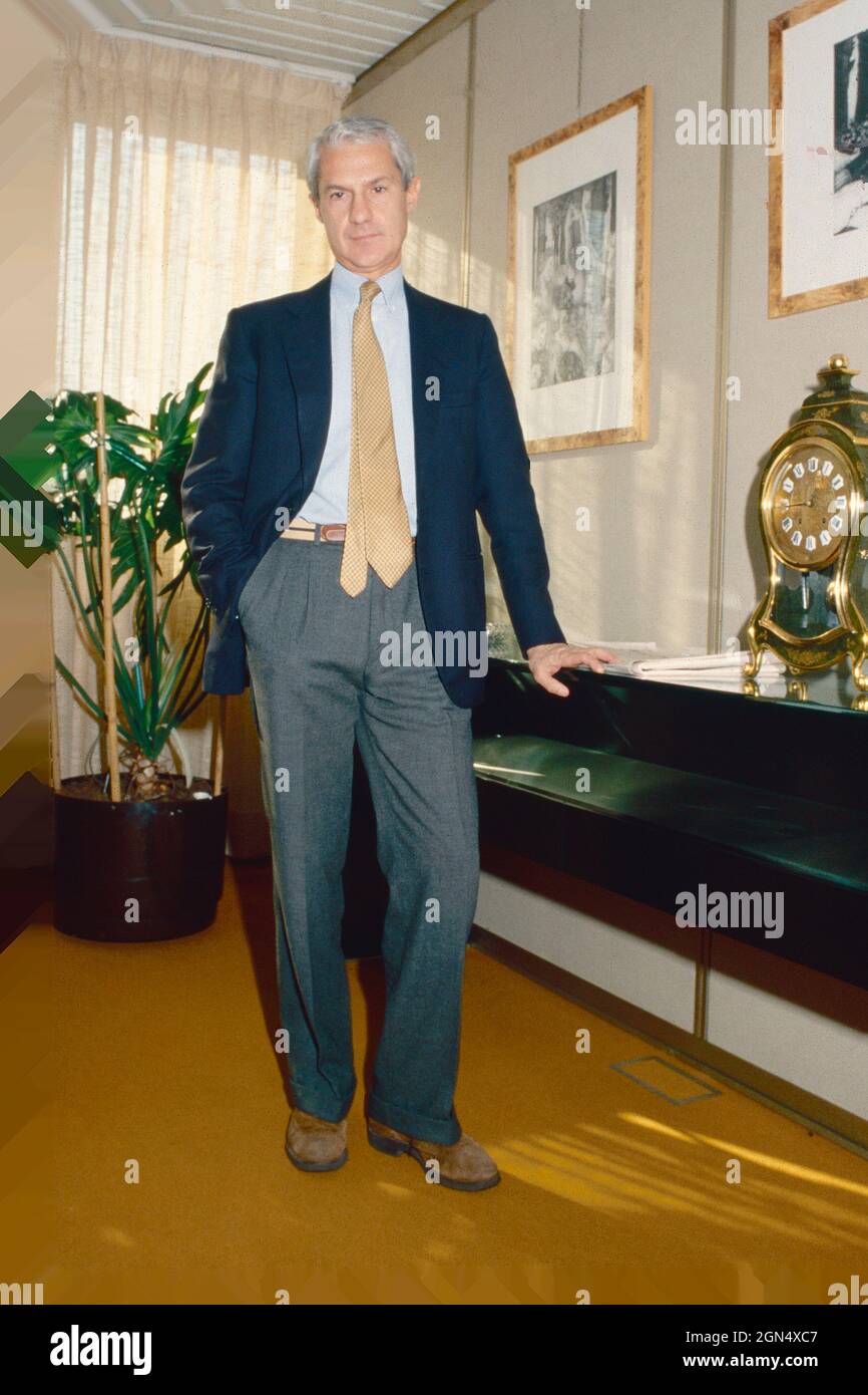 Amabile hi-res stock photography and images - Alamy