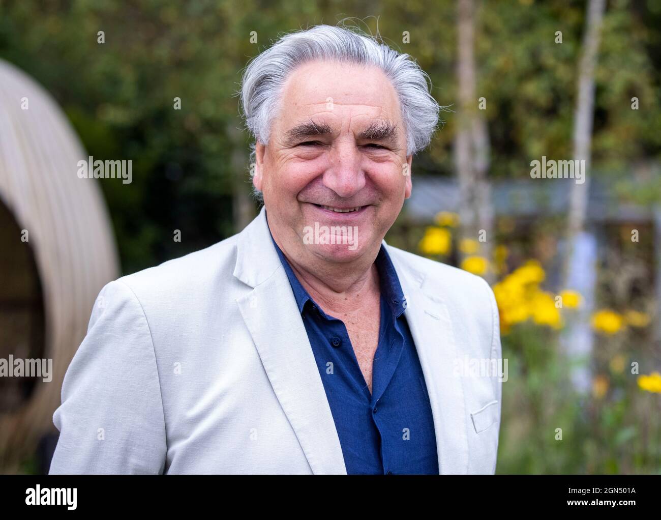 Jim carter where hi-res stock photography and images - Alamy