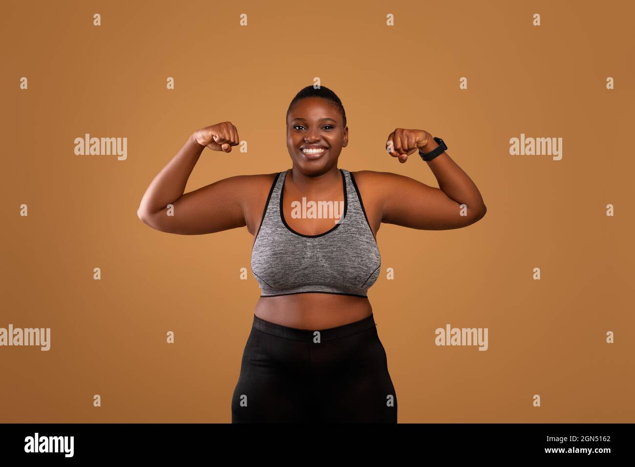 Biceps black hi-res stock photography and images - Alamy