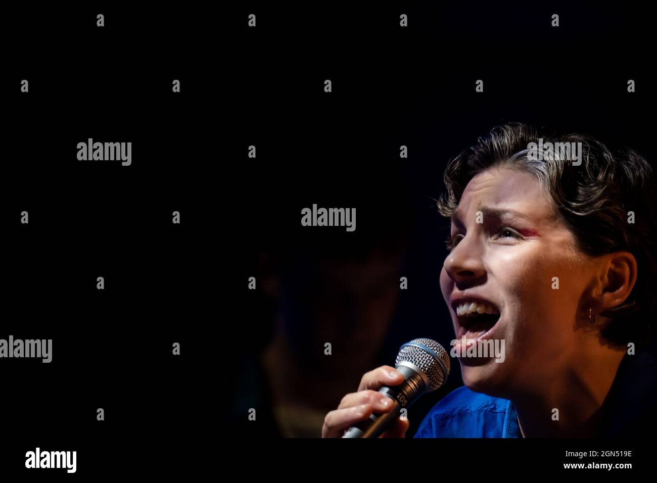 Lucky lo singer hi-res stock photography and images - Alamy