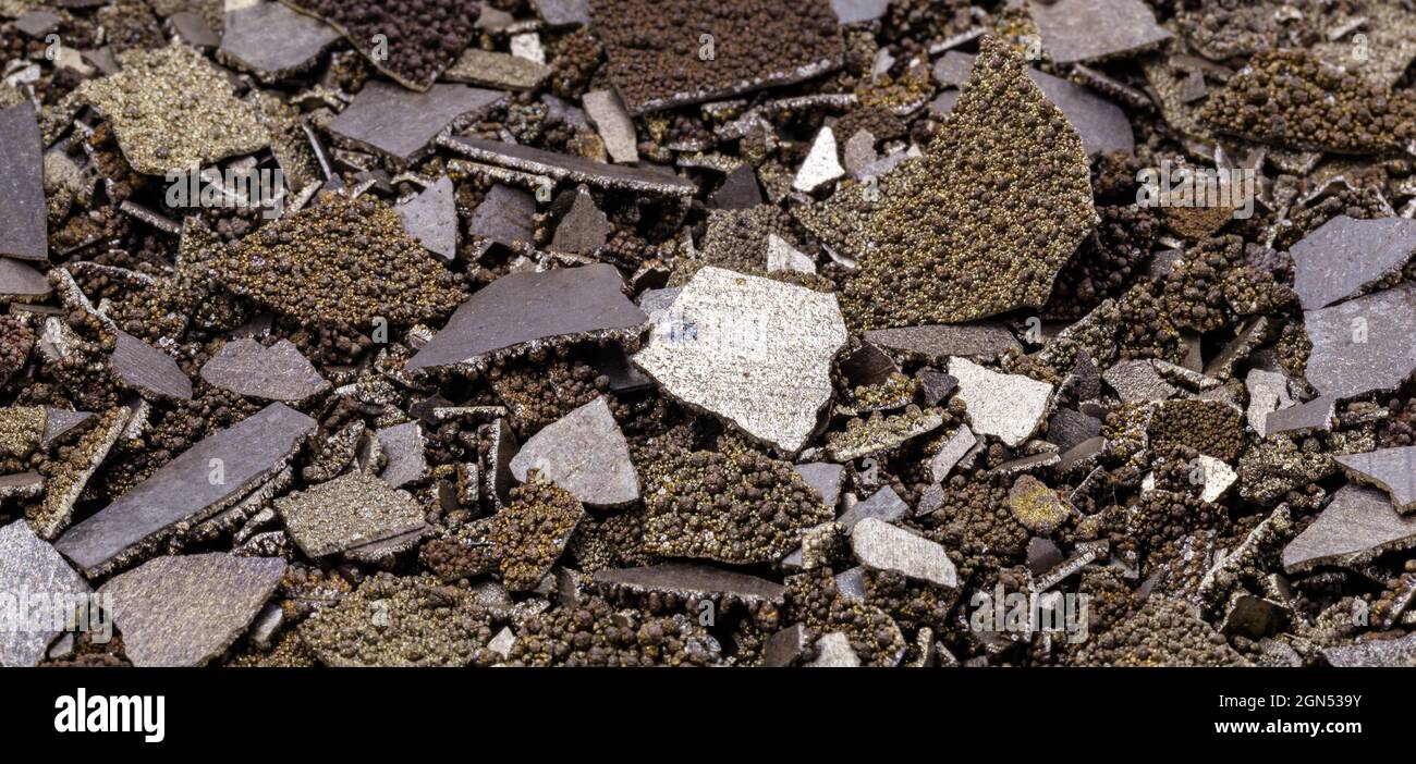 Manganese samples, flaked pure manganese metal used in industry ...