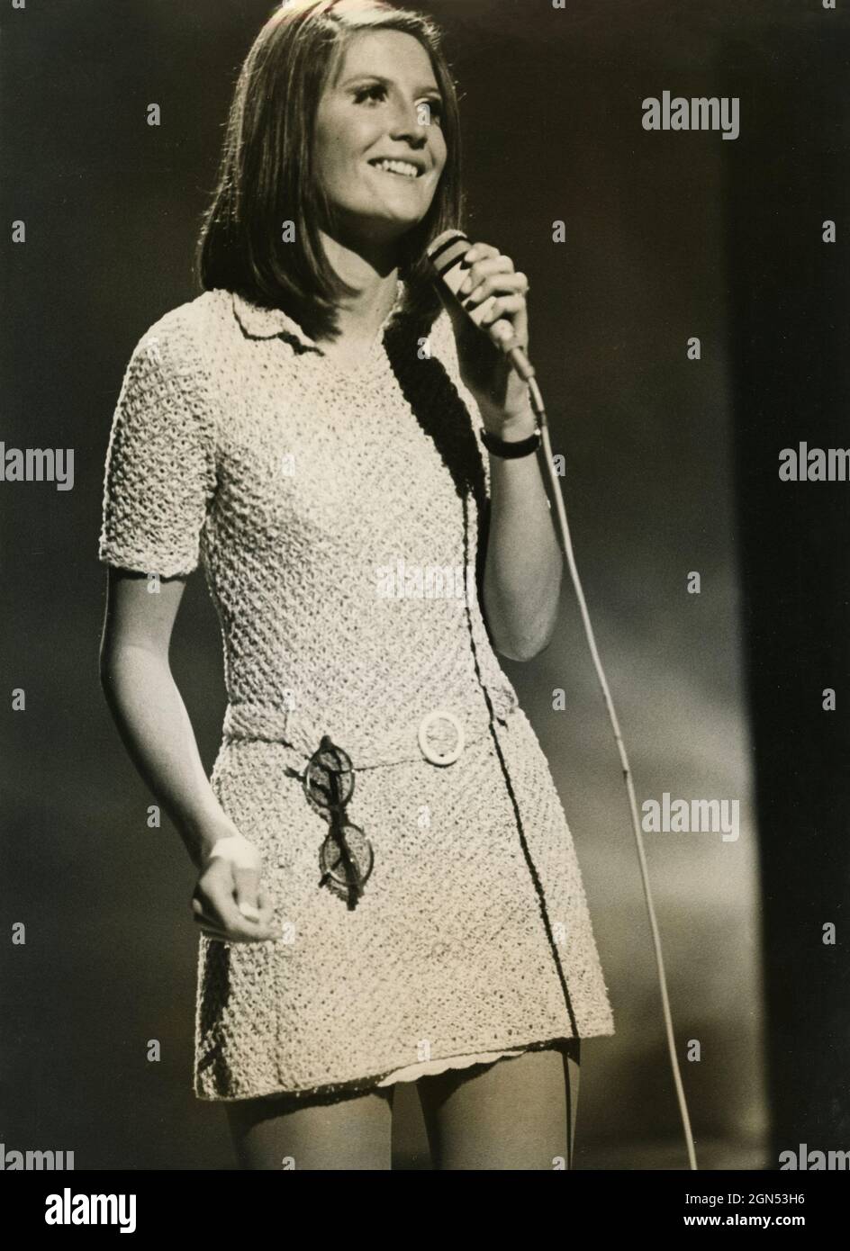 Sandie Shaw High Resolution Stock Photography and Images - Alamy