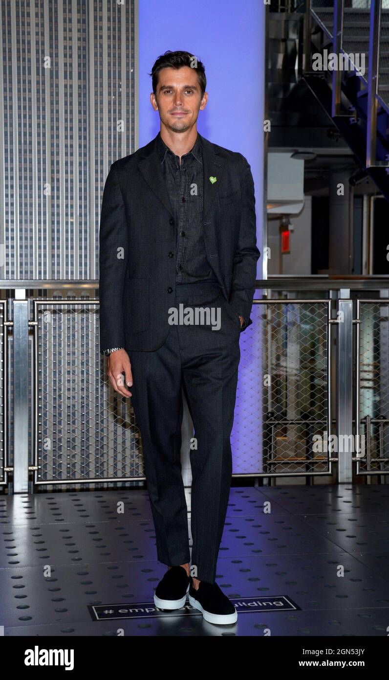 New York, NY, USA. 22nd Sep, 2021. Antoni Porowski at a public ...
