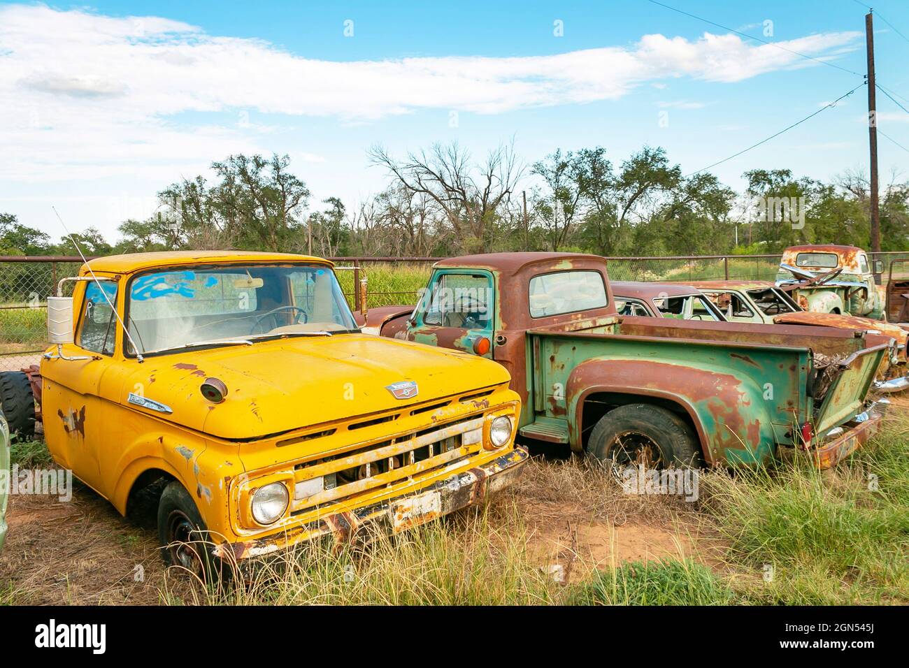 vintage wrecked American cars in junkyard near Amarillo on Route 66 USA ...