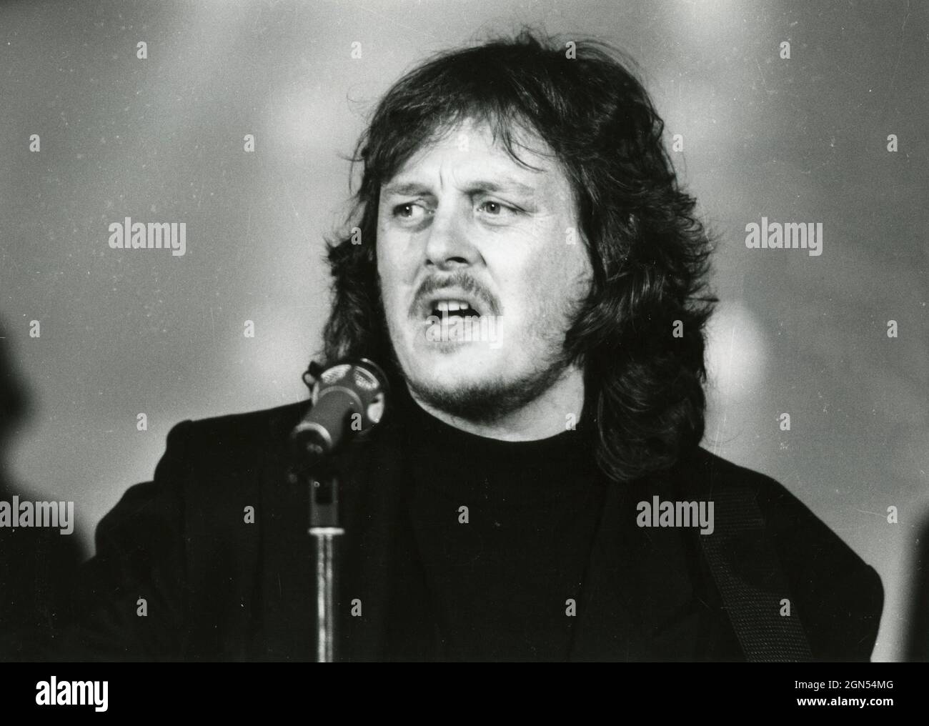 Italian singer and songwriter Zucchero Sugar Fornaciari, 1980s Stock ...