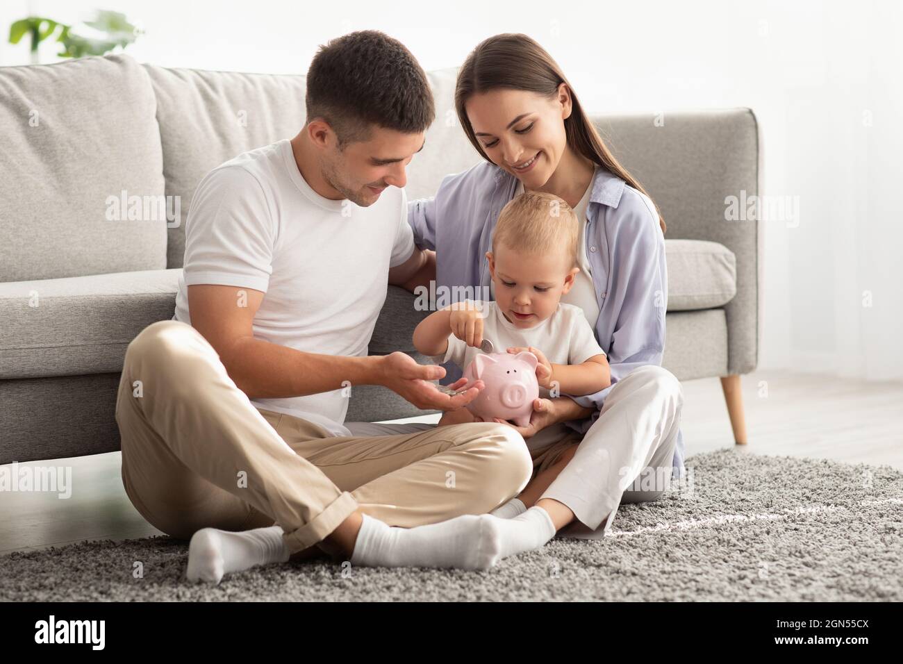 Banking family hi-res stock photography and images - Alamy