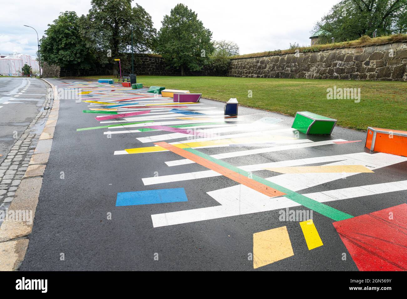 Poster bus stop sign hi-res stock photography and images - Alamy