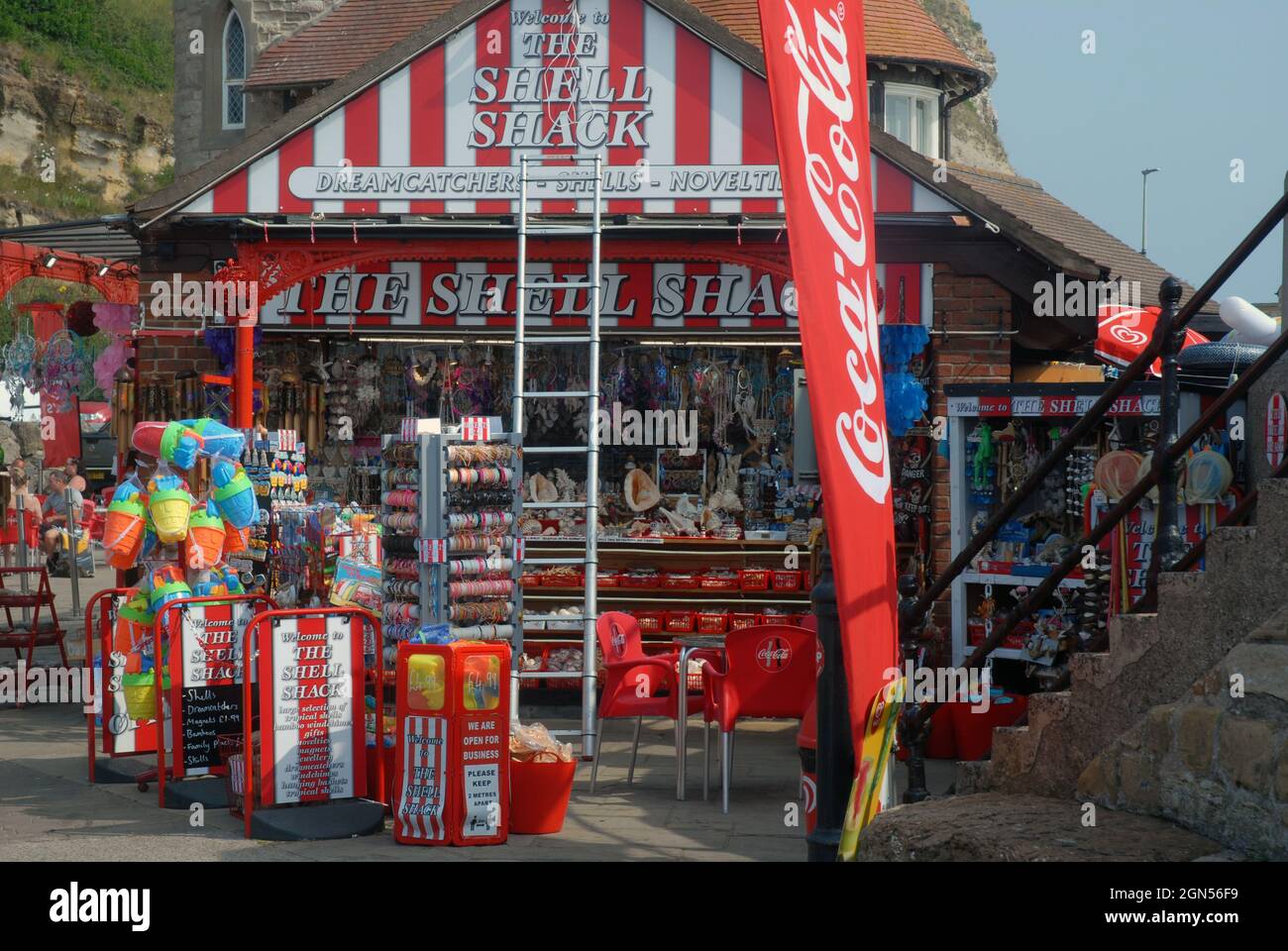 The Shell Shack, Scarborough Harbour, Scarborough, UK Stock Photo - Alamy