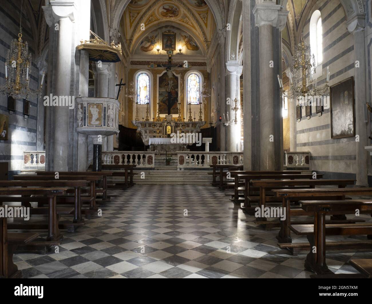 Manarola cinque terre pictoresque village liguria italy old church ...