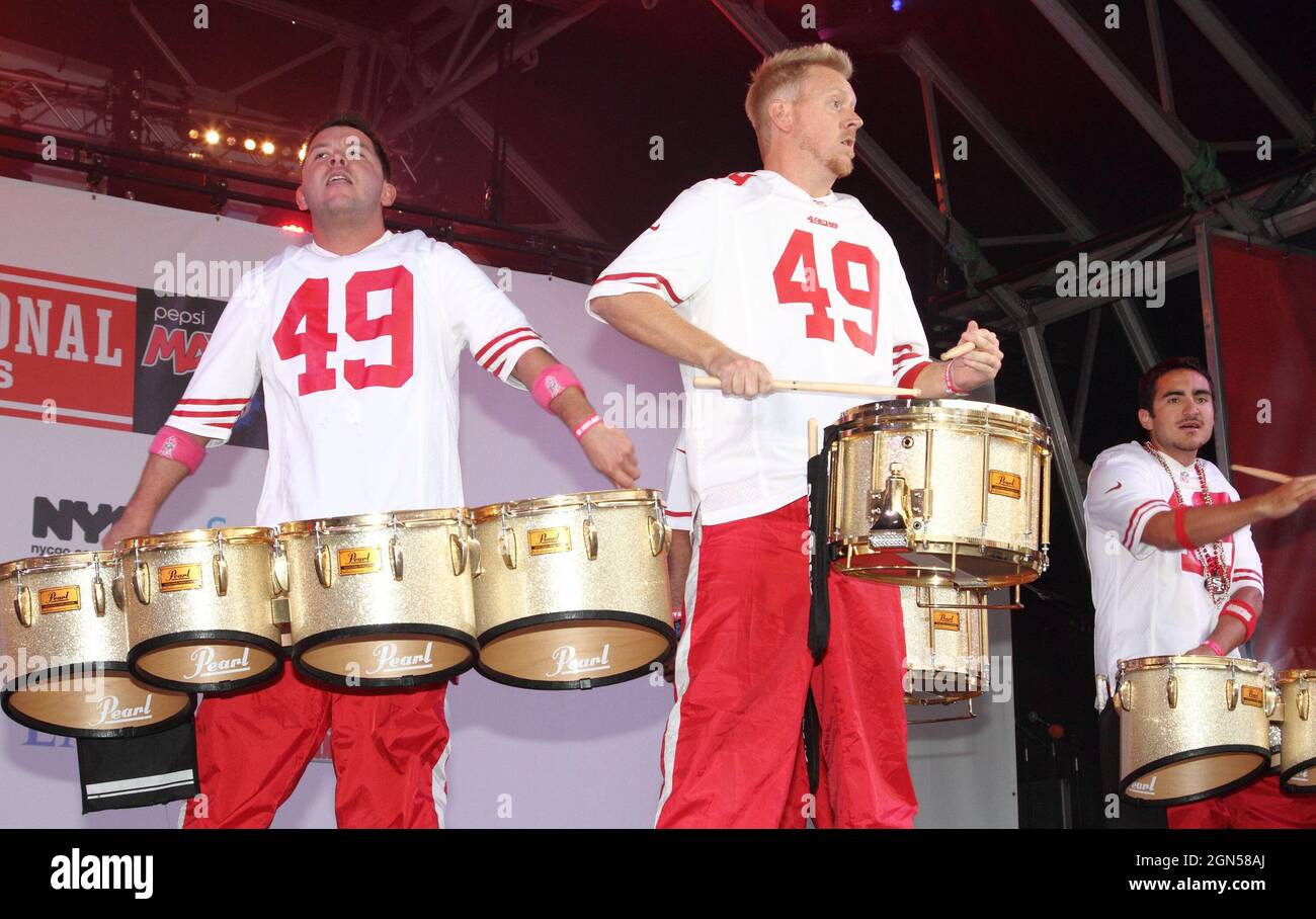 London. UK. 49ers Niner Noise perform at the NFL (USA National Football ...