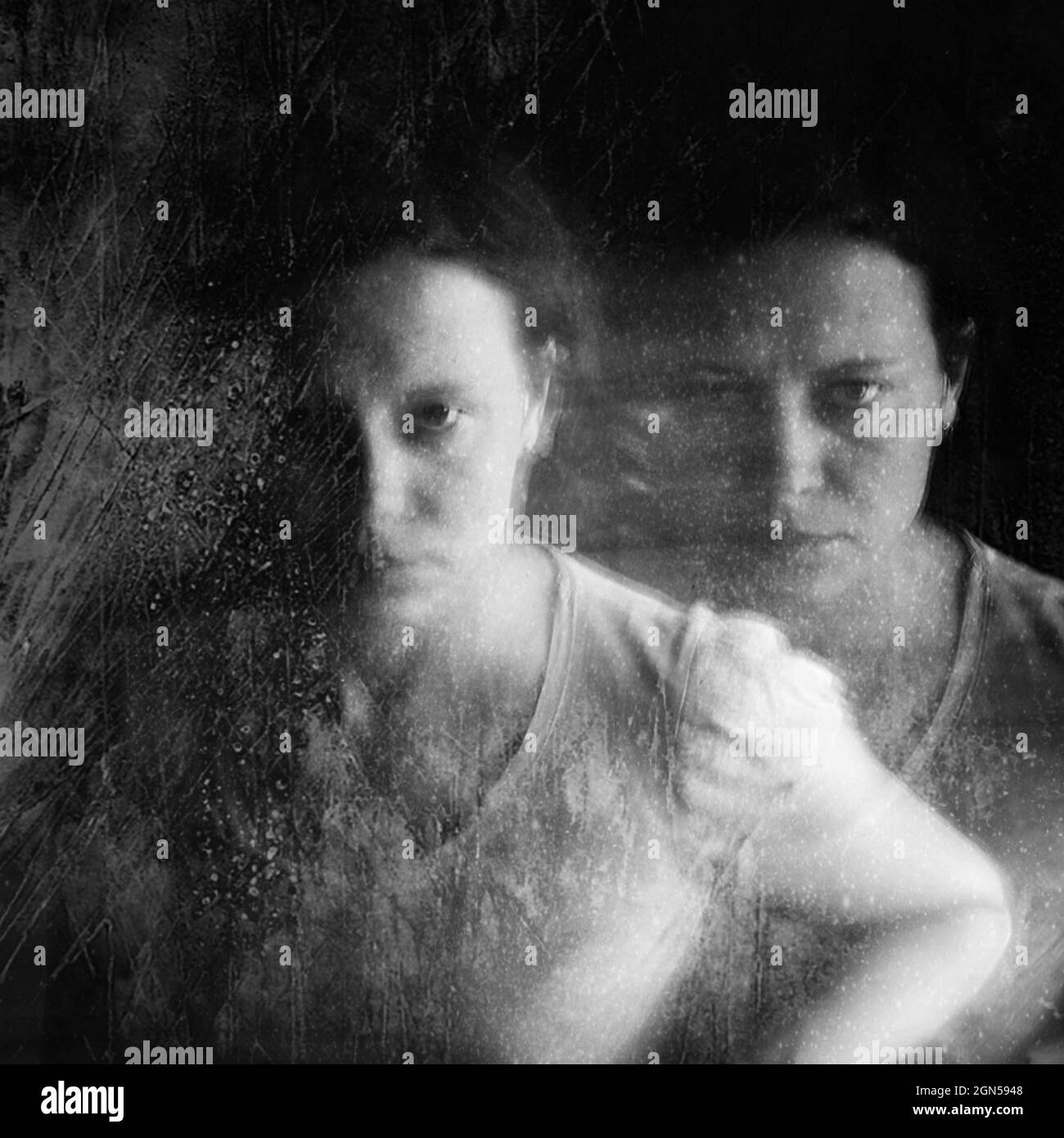 Eye exposure darkness hi-res stock photography and images - Alamy