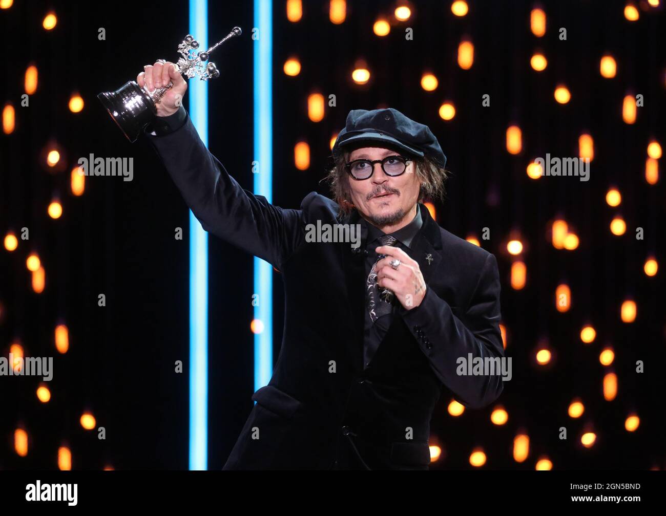 San Sebastian, Spain. 22nd September, 2021. Actor Johnny Depp receives ...