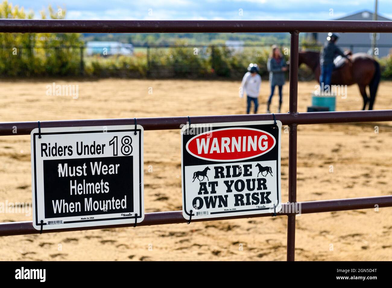 Lesson sign hi-res stock photography and images - Alamy