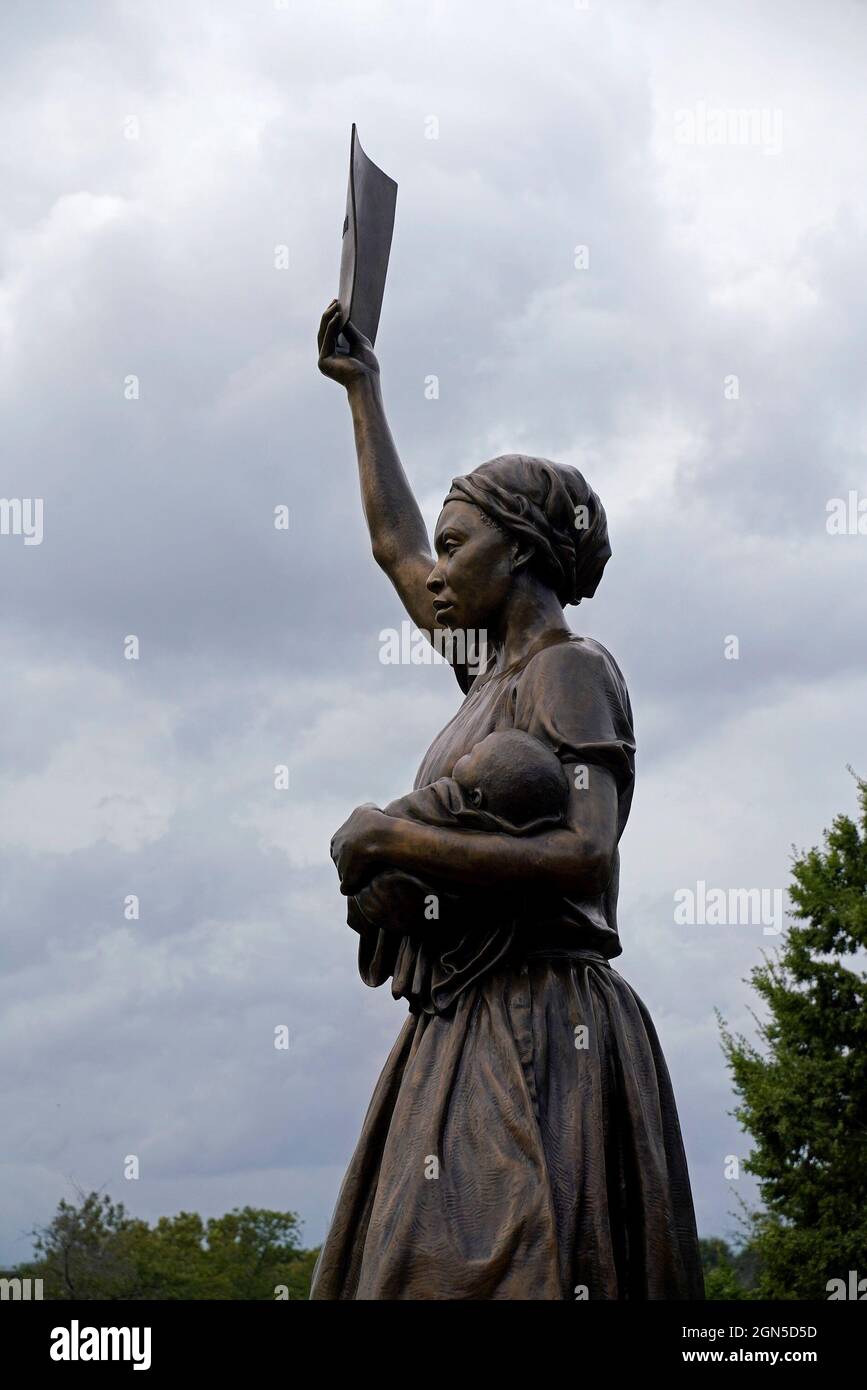 Emancipation monument richmond hi-res stock photography and images - Alamy