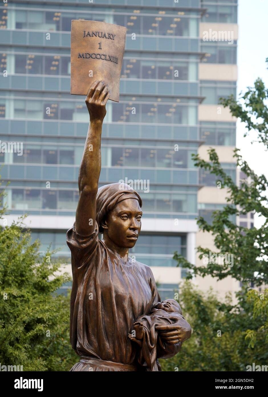 Emancipation monument richmond hi-res stock photography and images - Alamy