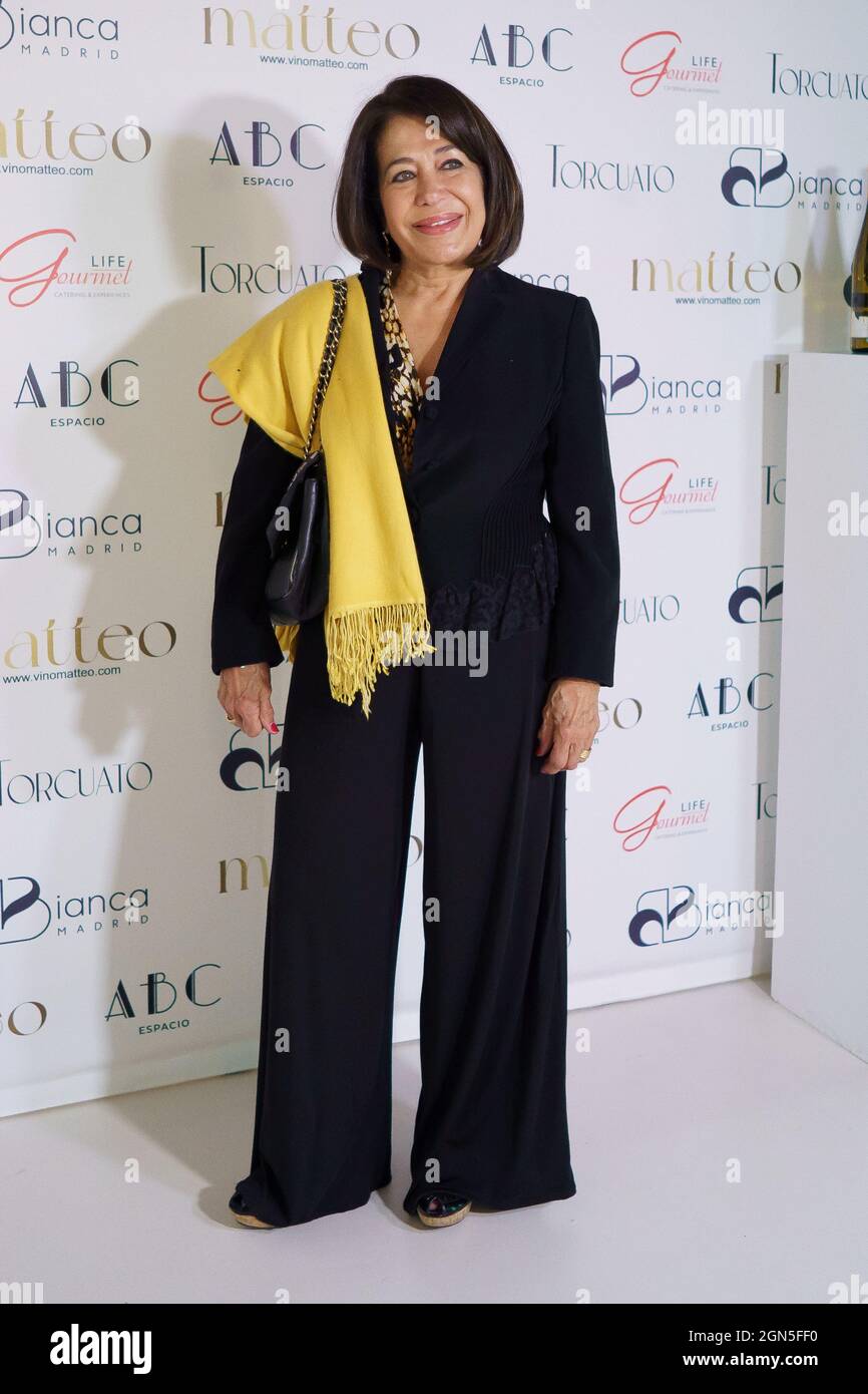 Elena Tablada attends the presentation of the new Matteo wine brand at ...