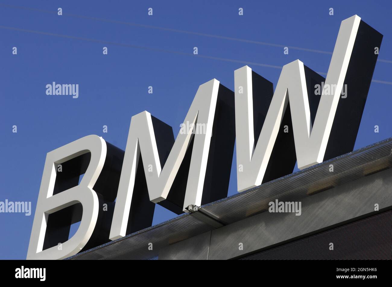 BMW signage and logo Stock Photo - Alamy