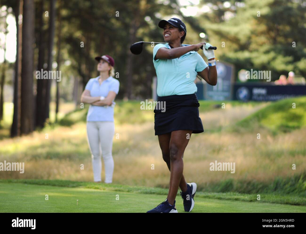 Female golf players Stock Photo - Alamy