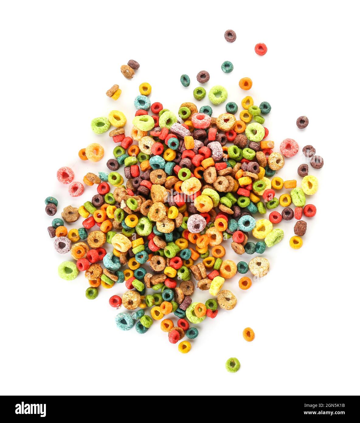 Different scattered corn rings on white background Stock Photo - Alamy