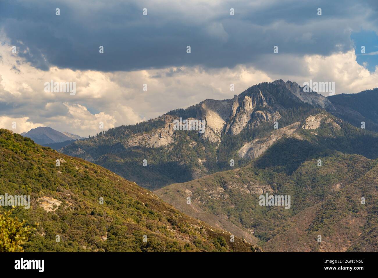 Distant trees with mountains hi-res stock photography and images - Alamy