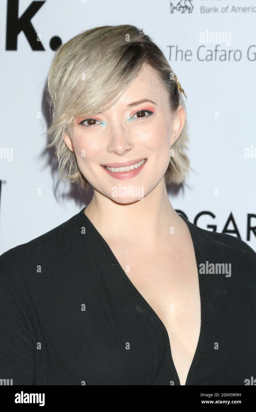 Long Beach, CA. 19th Sep, 2021. Mary O'Neil at arrivals for 2021 ...