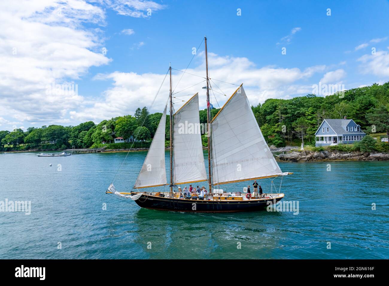 Portland, Oregon, USA. Sailboat giving rides to tourists Stock Photo ...