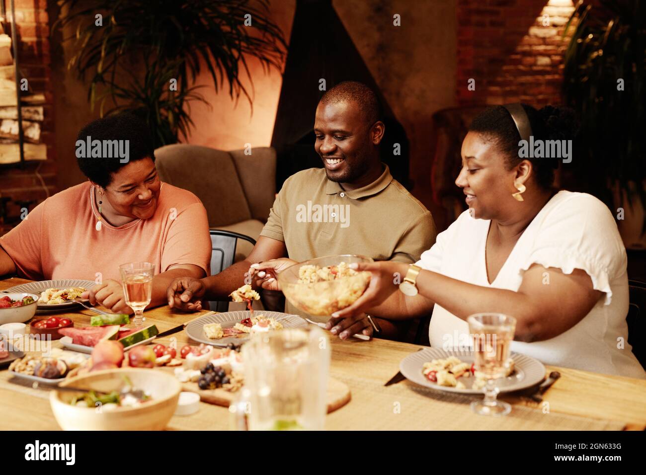 African american food table hi-res stock photography and images - Alamy