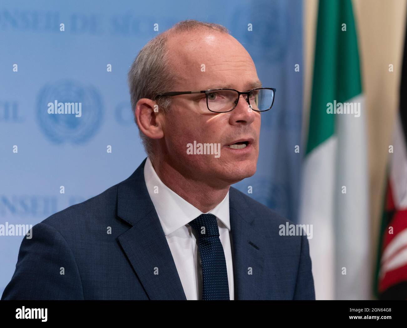 Simon coveney un new york hi-res stock photography and images - Alamy