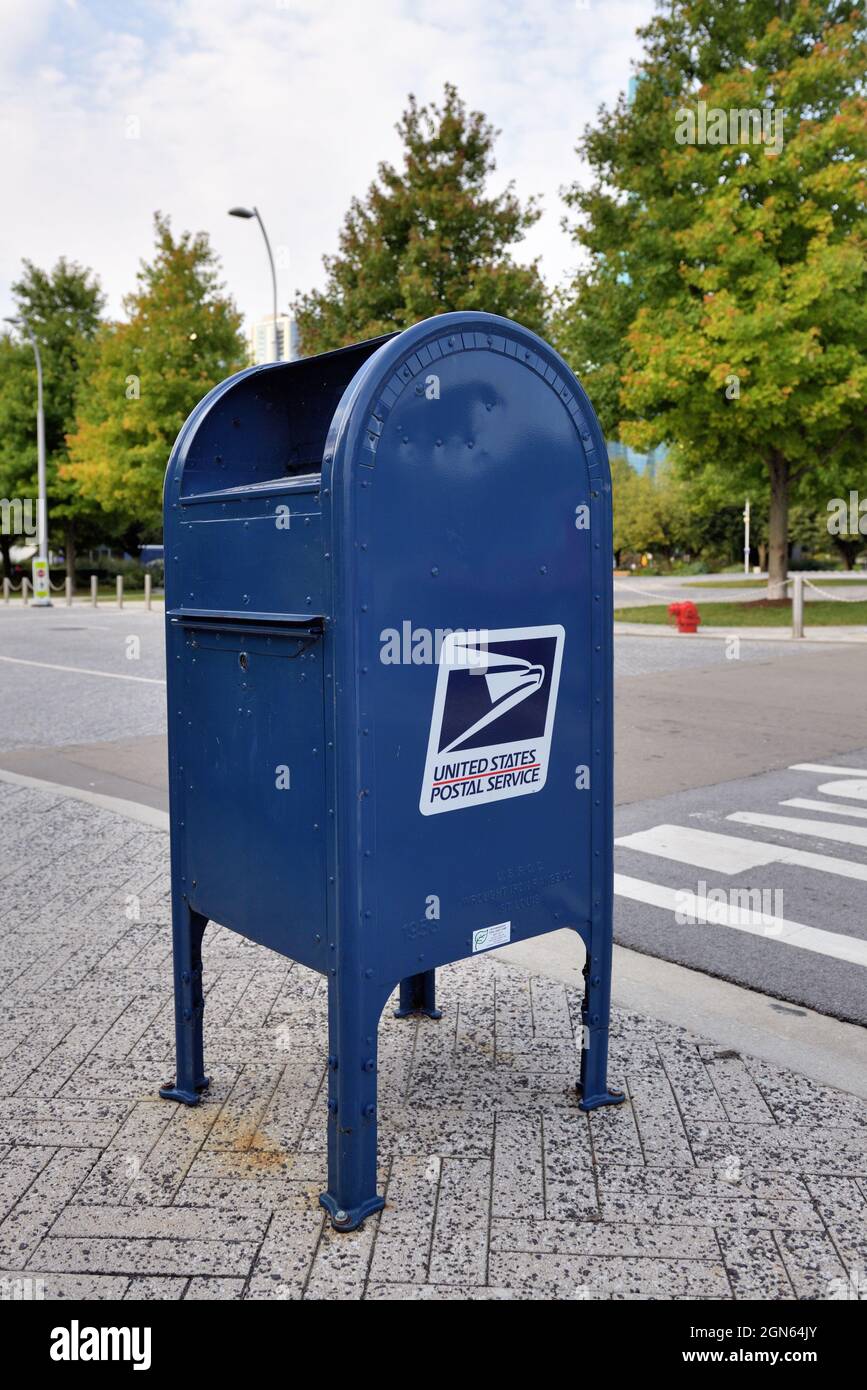 United States Postal Service Mailbox Hi res Stock Photography And United States Postal Service Mailbox Hi res Stock Photography And