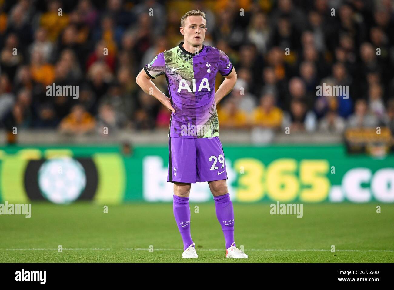 Oliver skipp football game hi-res stock photography and images - Alamy