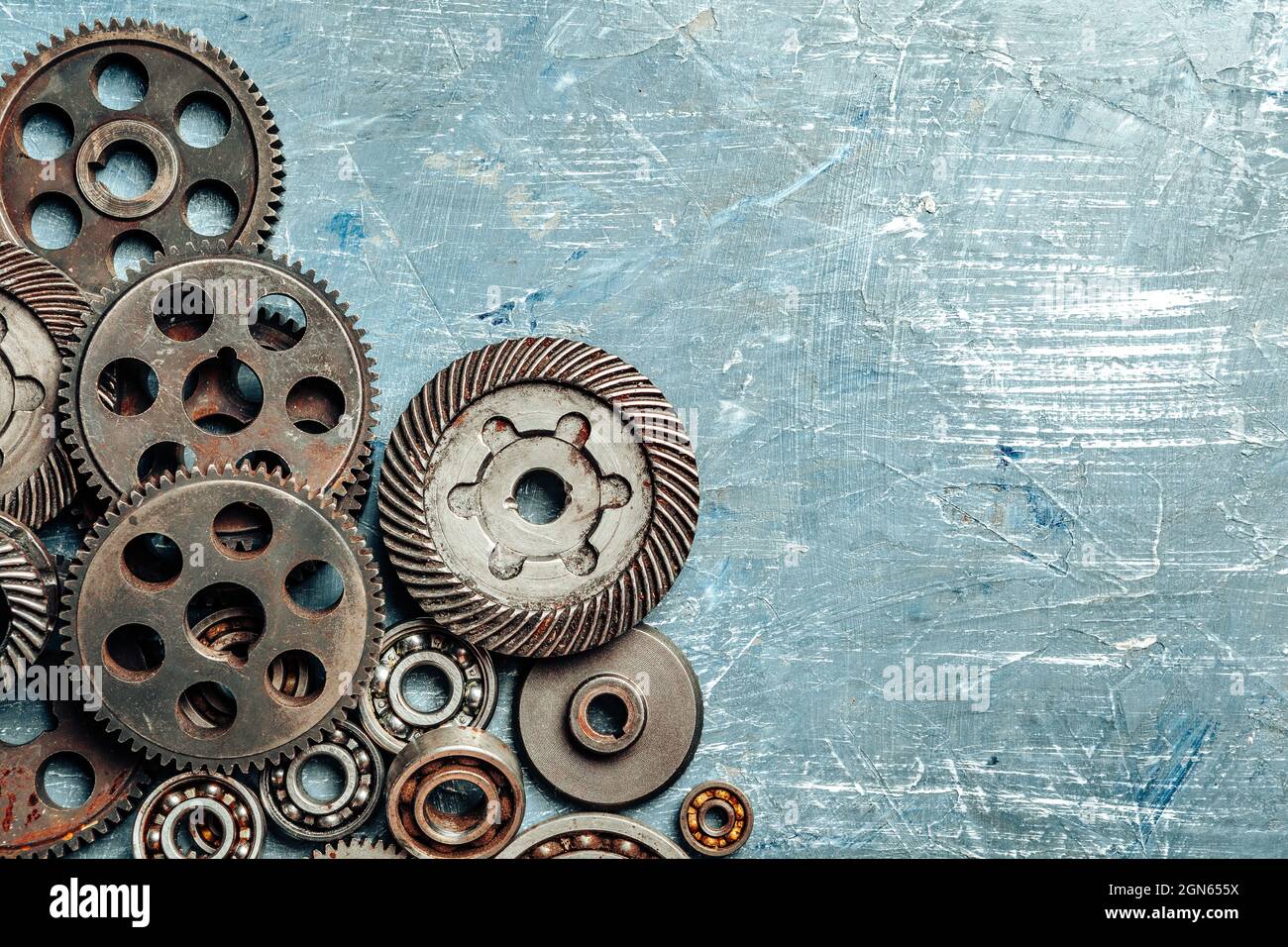 Top view of old rusty car parts Stock Photo - Alamy