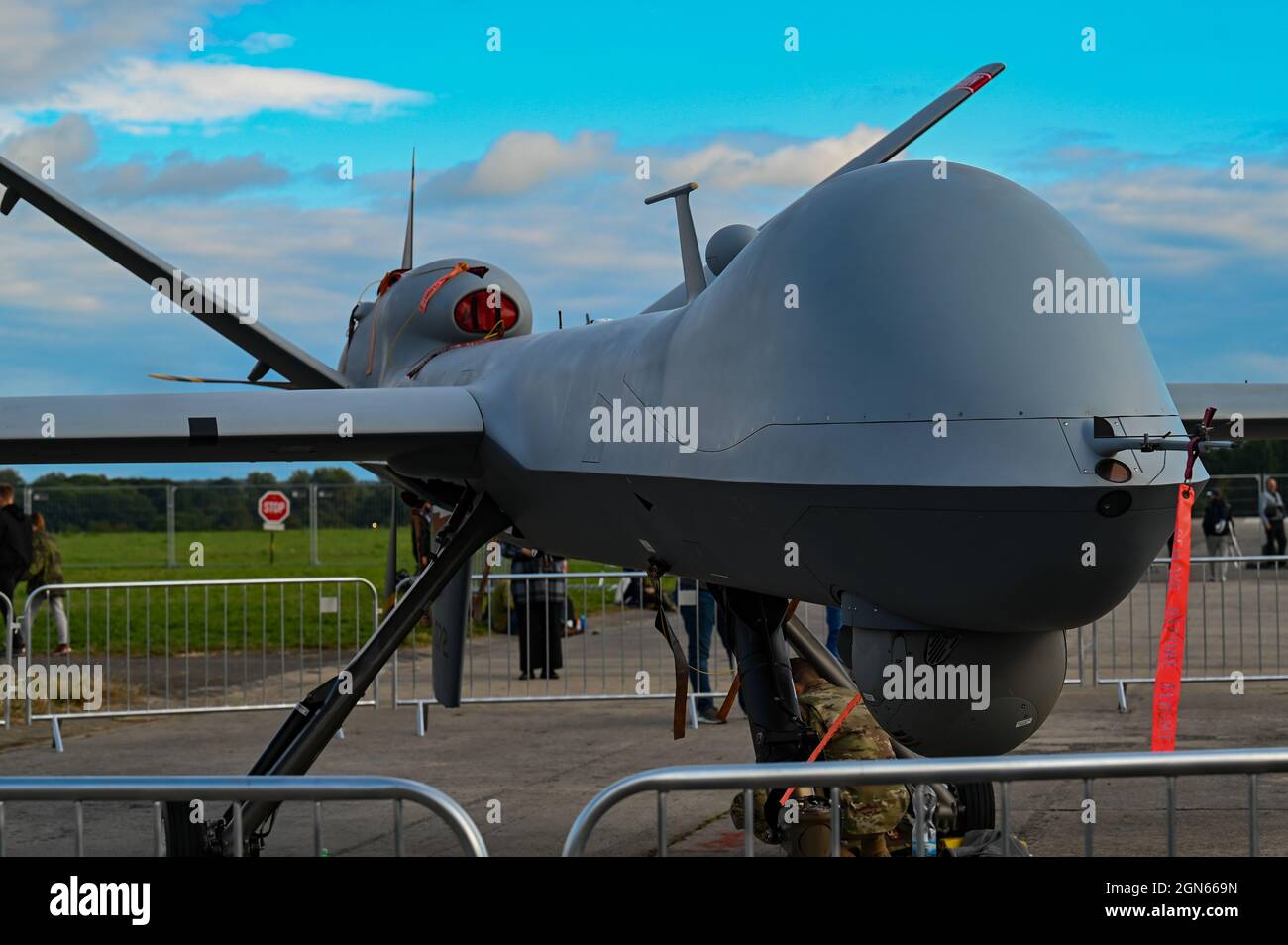 An MQ-9 Reaper assigned to the 147th Attack Wing, Texas Air National ...
