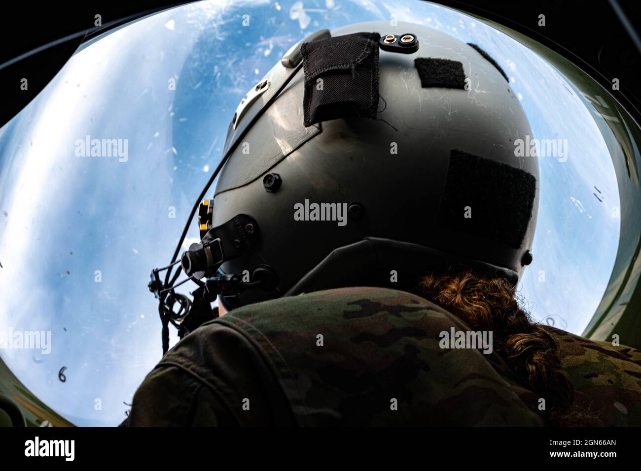 Fighter jet 360 degree rotation hi-res stock photography and images - Alamy