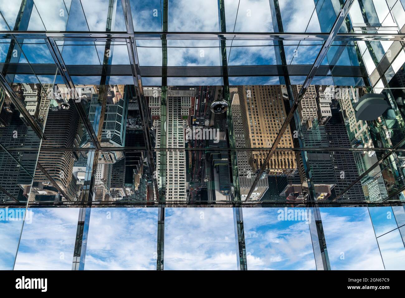 SUMMIT One Vanderbilt offers New York City's newest, most thrilling ...