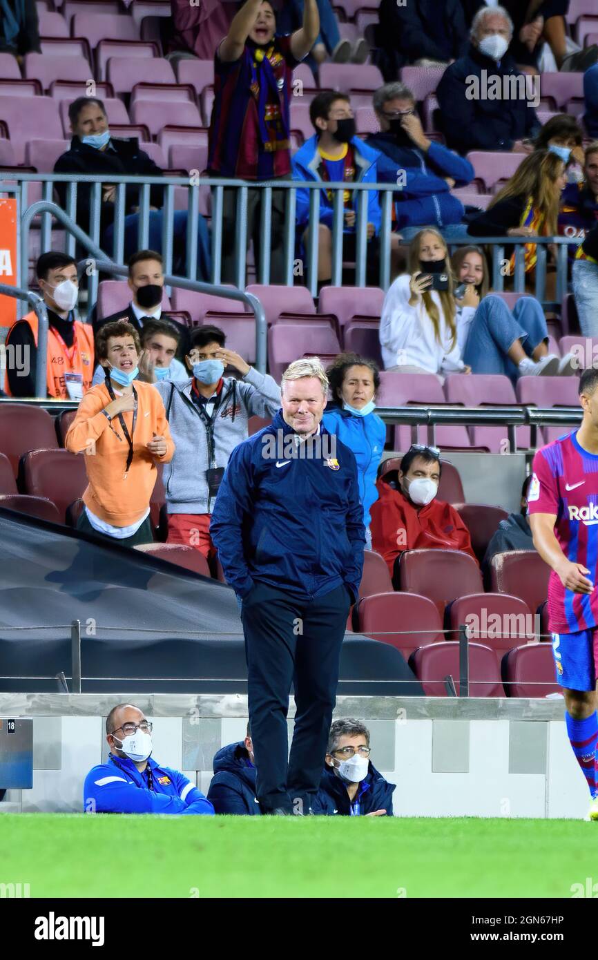 Granada stadium hi-res stock photography and images - Alamy