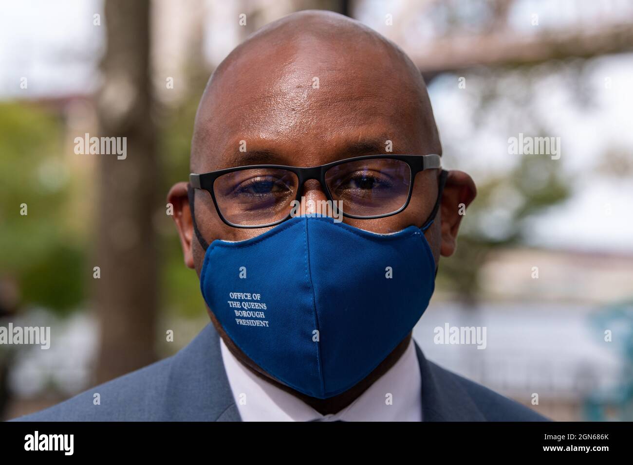 Queens Borough President Donovan Richards attends a ribbon cutting ...