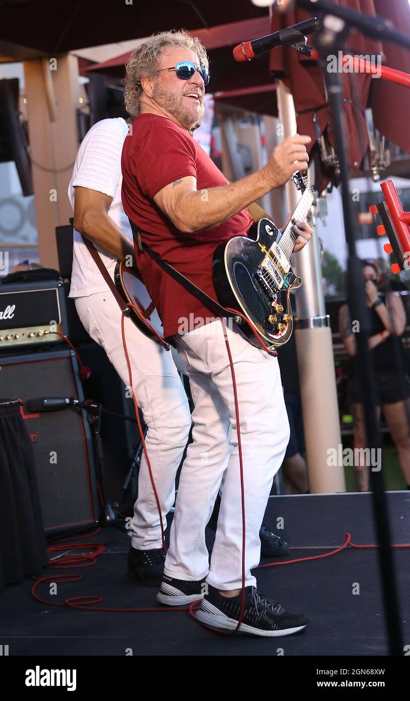 Mjt at the beach hi-res stock photography and images - Alamy