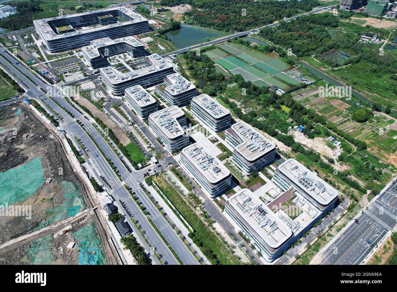 HANGZHOU, CHINA - SEPTEMBER 23, 2021 - An aerial photo taken on ...