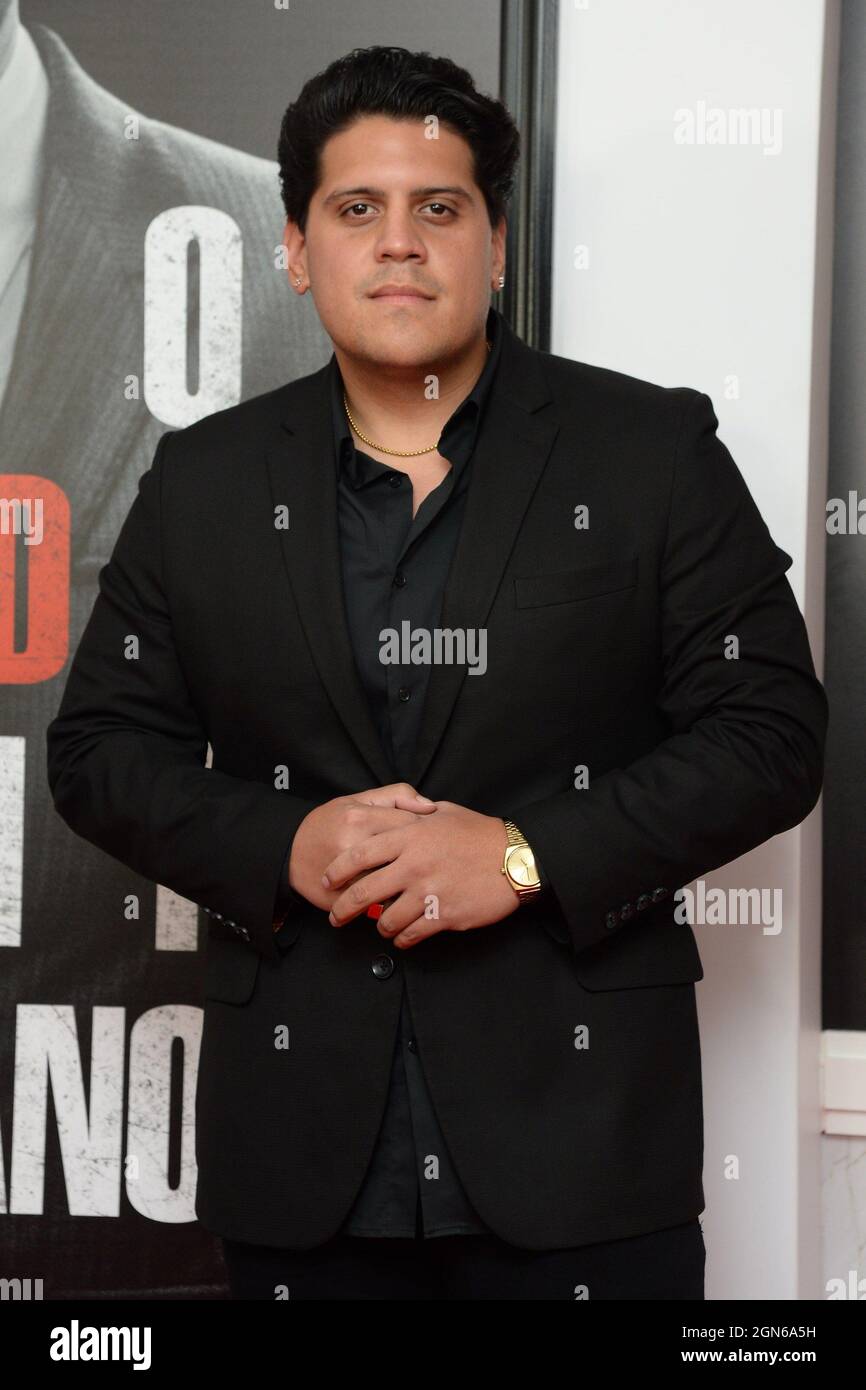 Samson moeakiola hi-res stock photography and images - Alamy