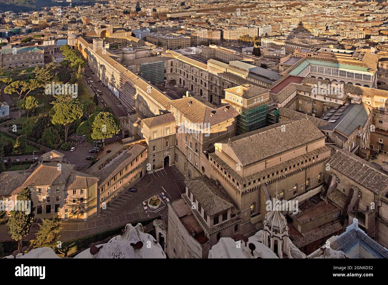 Sistine Chapel Exterior High Resolution Stock Photography and Images ...