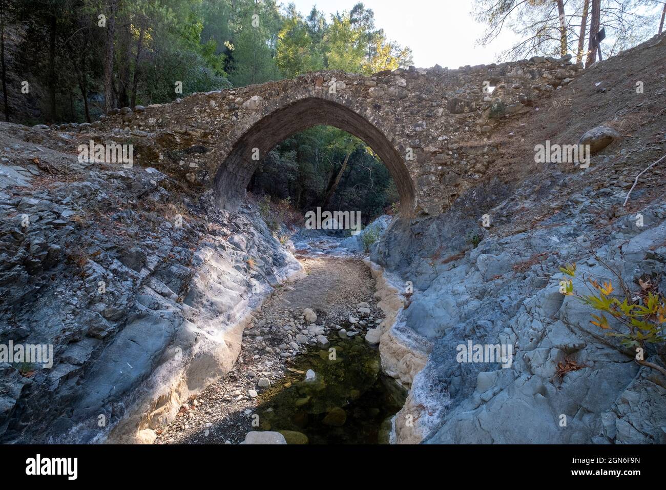 Elia venetian bridge hi-res stock photography and images - Alamy