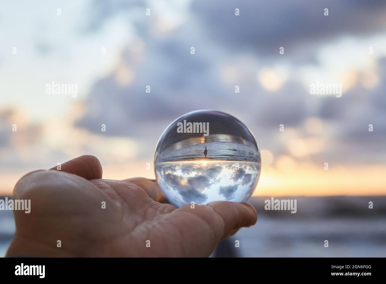 Magic sphere. Fortune teller, mind power concept. Crystal Ball ...