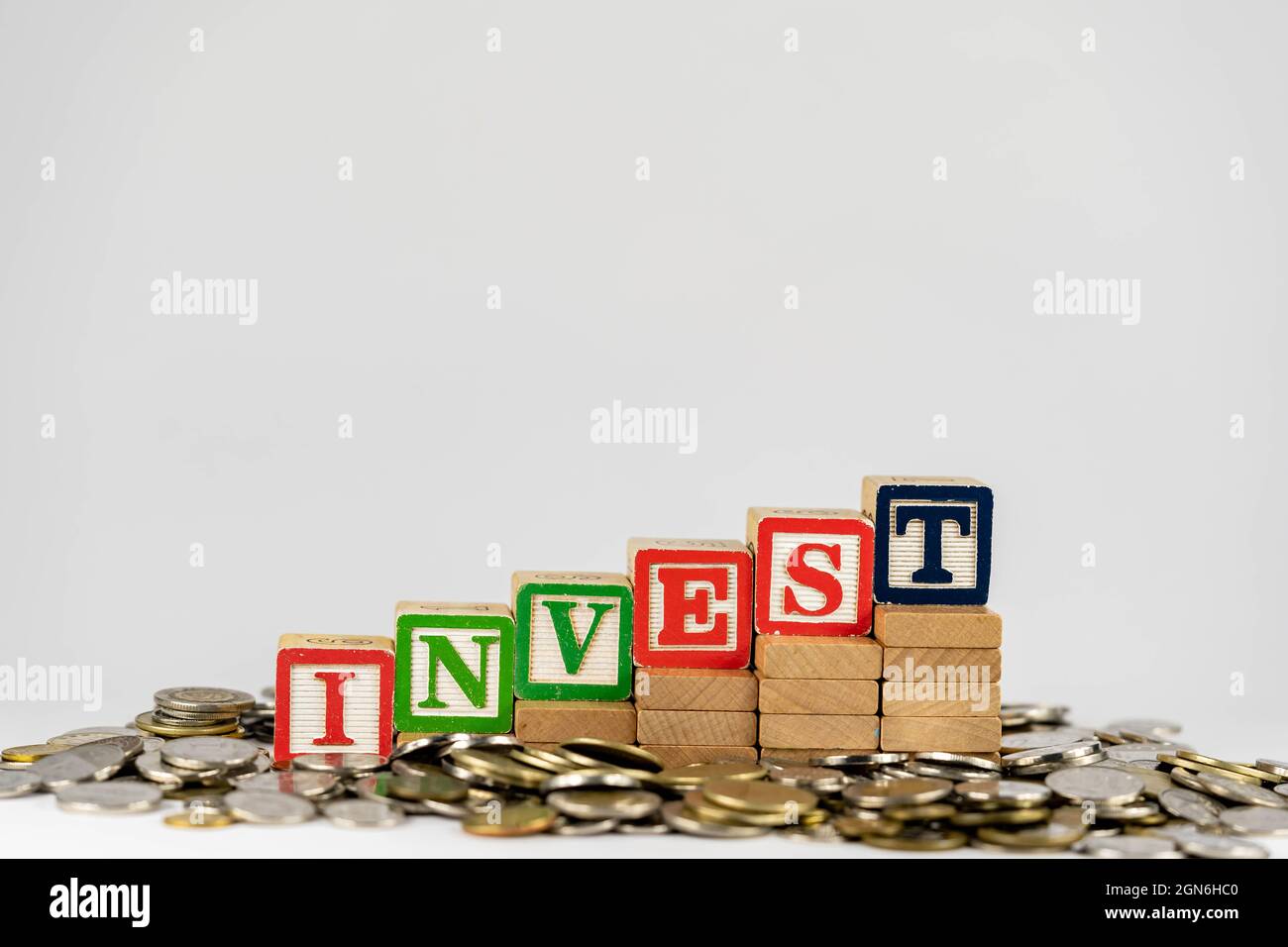 Invest Letters High Resolution Stock Photography and Images - Alamy