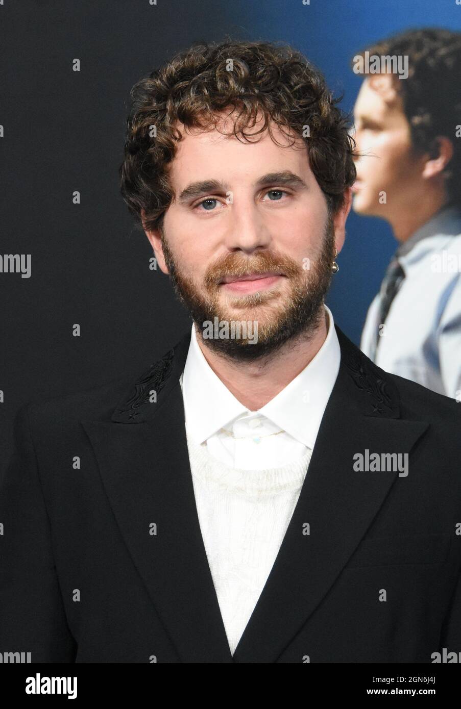 Ben platt singer hi-res stock photography and images - Alamy