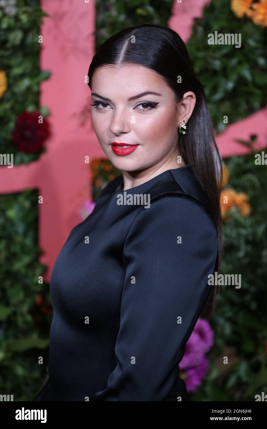 Clara Marz attend the Gustavo Dudamel's Inaugural Concert at Opera ...