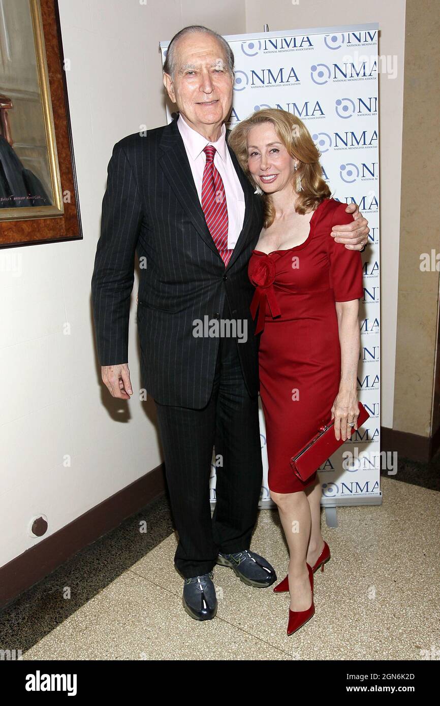 Sharon handler hi-res stock photography and images - Alamy