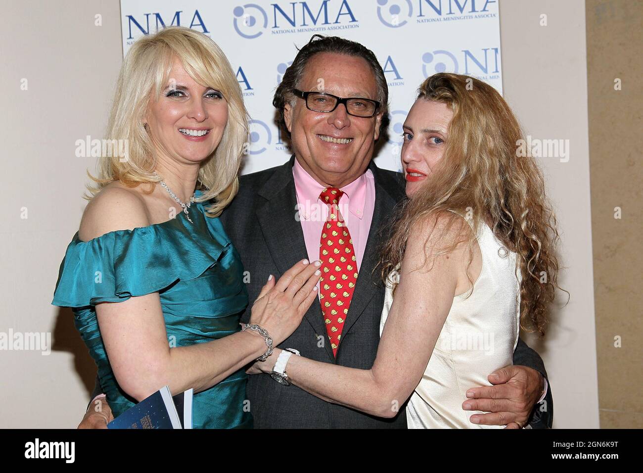 Sara joyce hi-res stock photography and images - Alamy