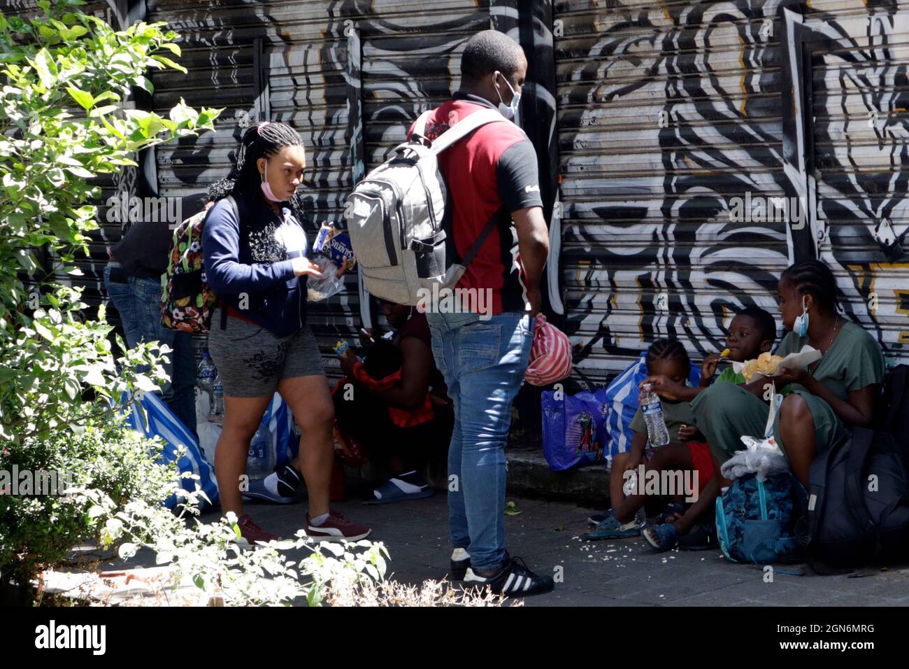 Mexican commission for refugee hi-res stock photography and images - Alamy
